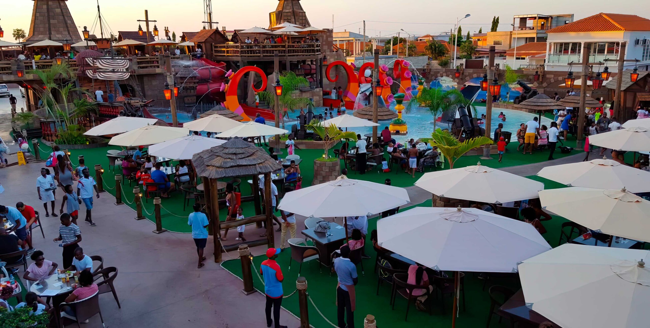 WET WATER PLAYGROUNDS - Pirate Swimming Pool Manufacturer - DAVID ...